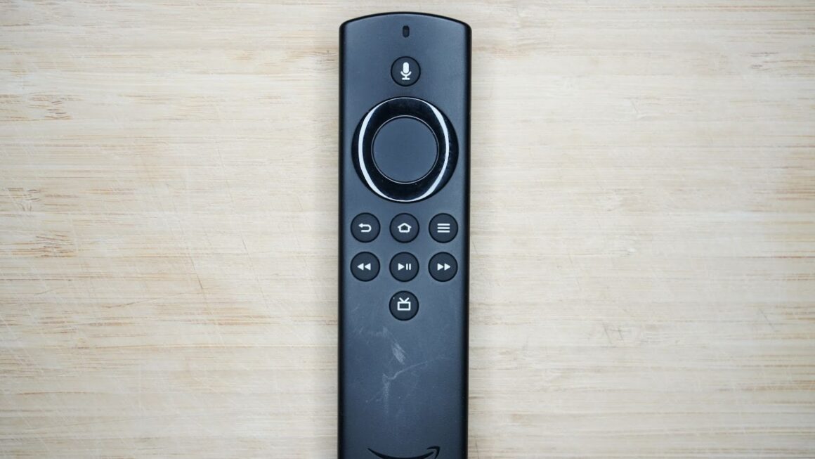 Everything You Need To Know About Siri Remote - The HomeTrotters