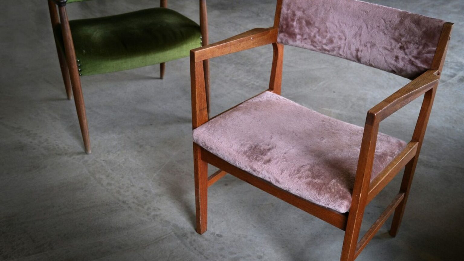 The Complete Guide to Restoring a Chair - Thehometrotters