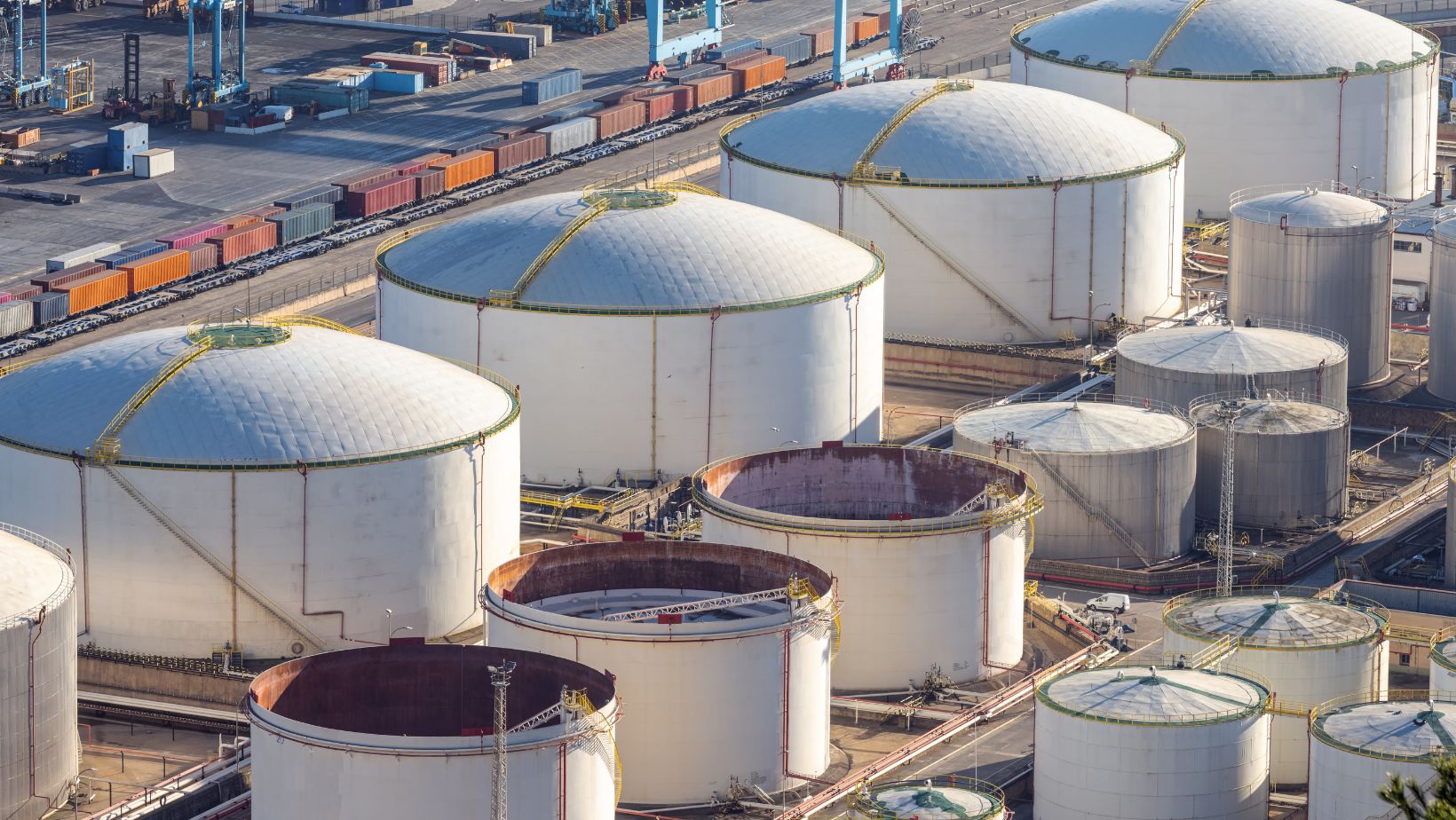 7 Warning Signs Your Oil Tank Needs an Upgrade Now - Thehometrotters