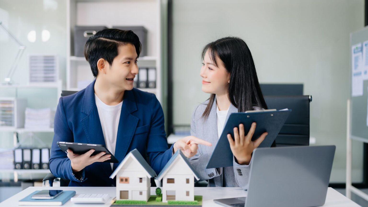 Tips for Landlords to Maximize Returns with Property Management Tools ...